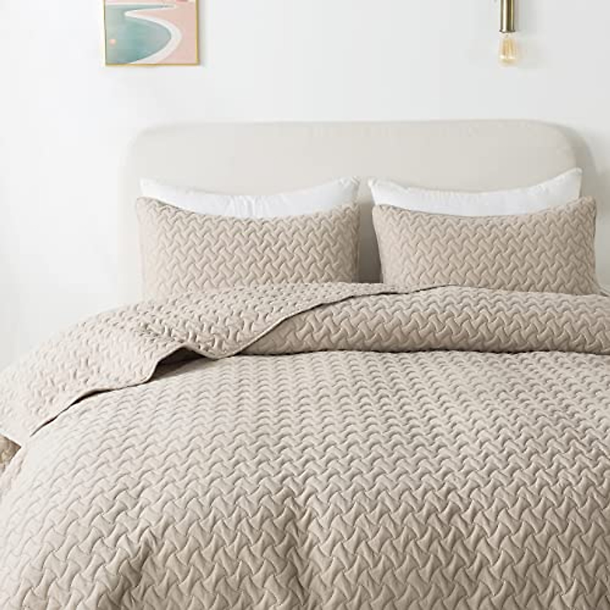 B2EVER Beige King Size Quilt Bedding Sets with Pillow Shams, Lightweight Soft Bedspread Coverlet, Quilted Blanket Thin Comforter Bed Cover for All Season Spring Summer, 3 Pieces, 104x90 inches