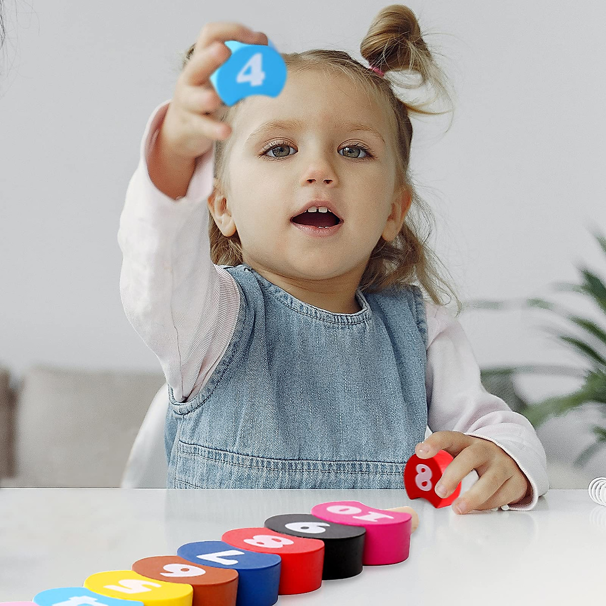 Doyolta Wooden Lacing Toy, Montessori Toys for Toddlers 3 Year Old, Wooden Puzzles Lacing Beads Preschool Toys, Fine Motor Skills Early Educational Toy for Toddler Boys Girls