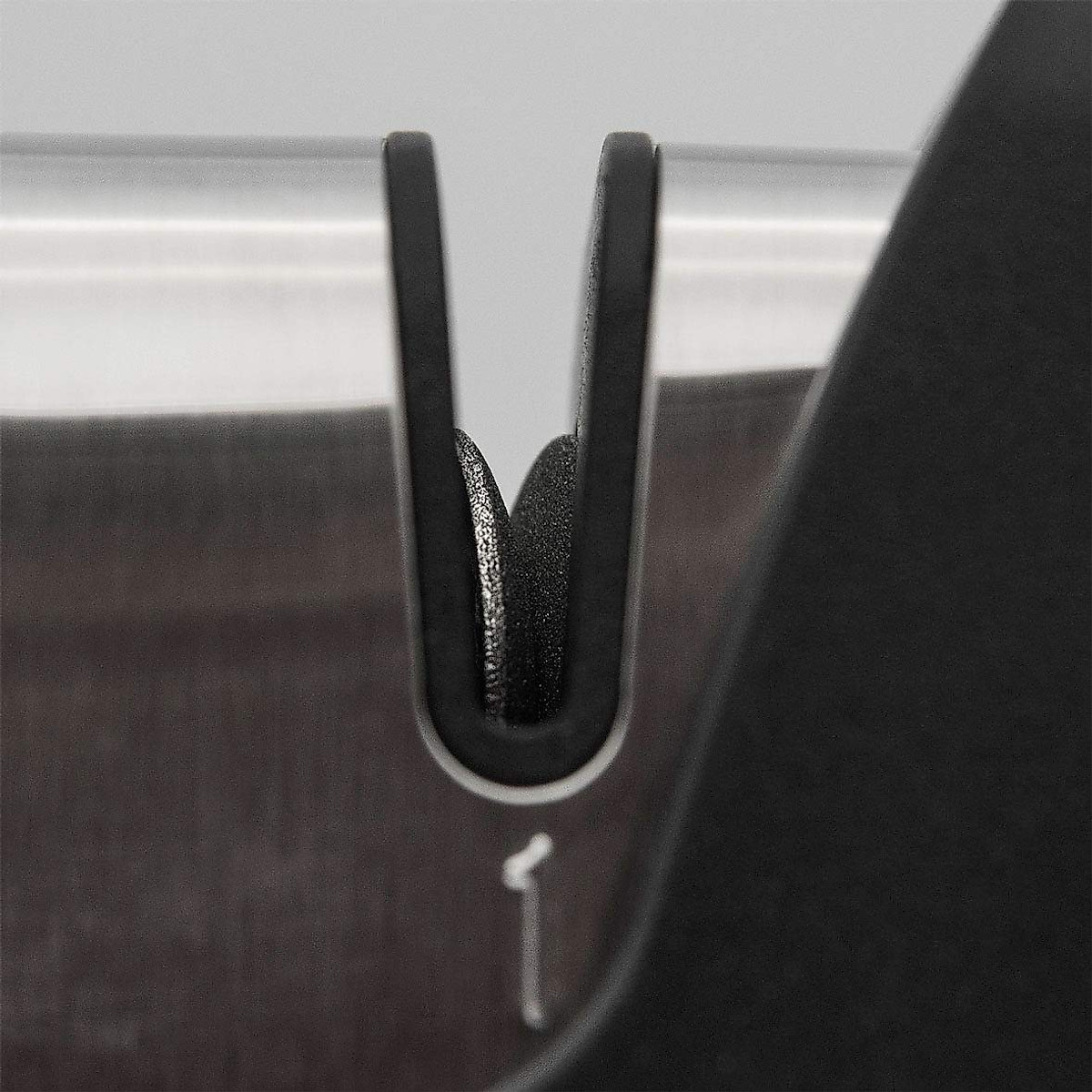 3 Nails Professional Knife Sharpeners Non-slip Base Sharp Stone Guided Disc with Diamond Coating Easy Grip, Plastic