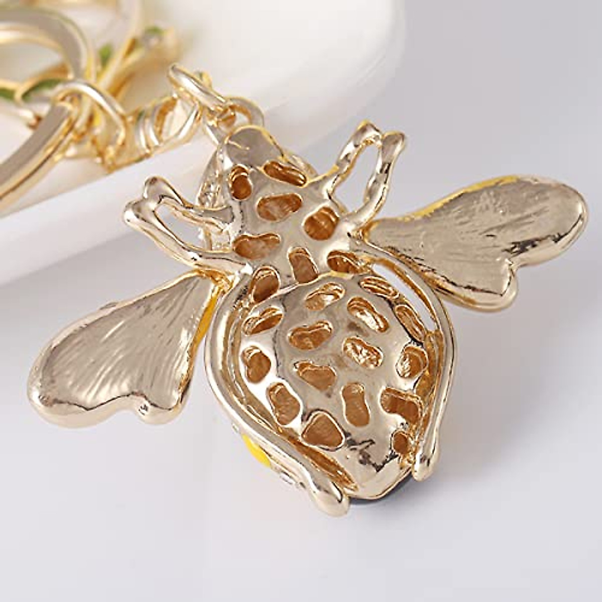 Keepdowin Key Chains Women Cute Keychains for Women Funny Anime Keychain for Her Sister Girl Birthday Gift Bag Wallet Accessories (Yellow Bee)