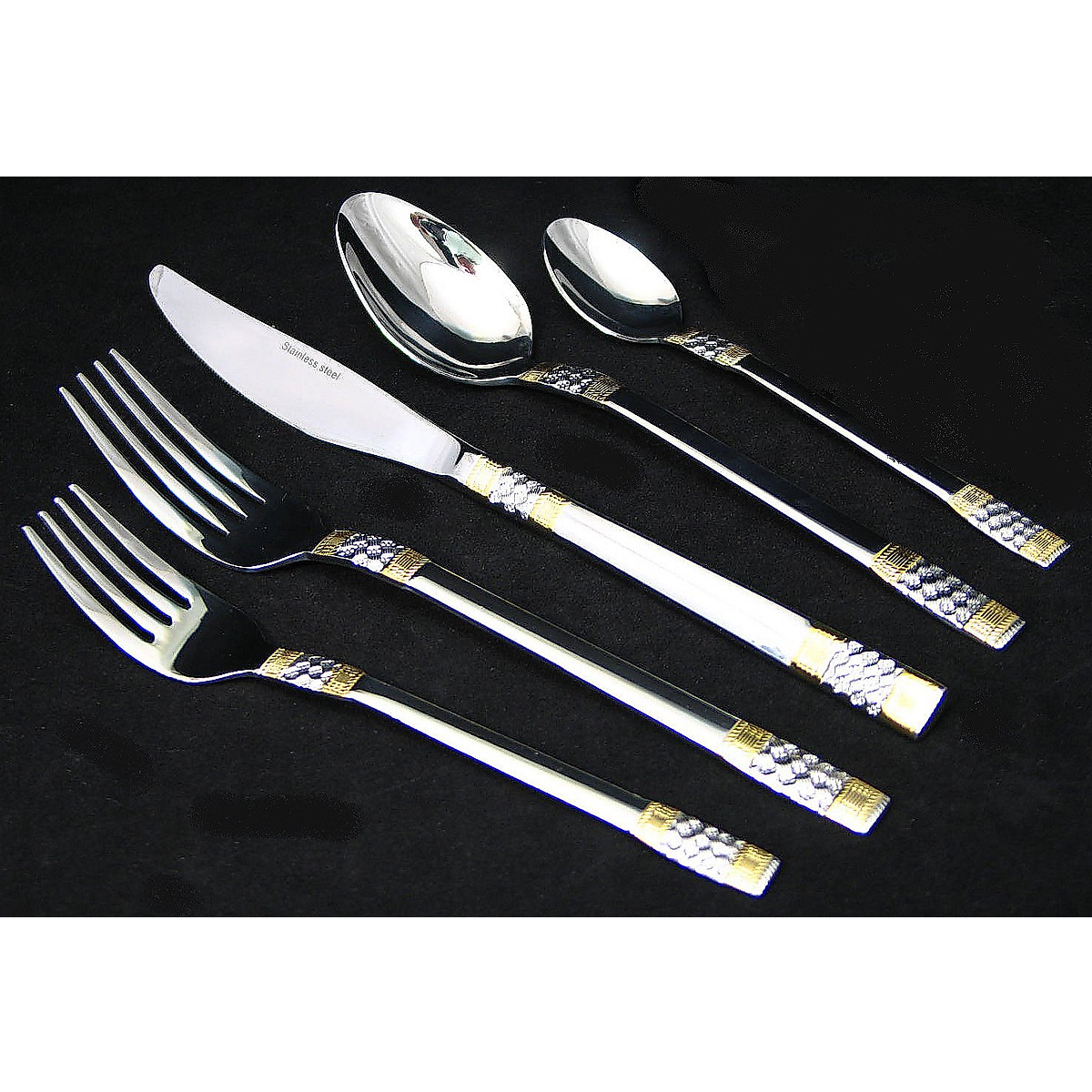 Venezia Collection "Milano" 20-Pc. Gold Flatware Set Service for 4, 18/10 Stainless Steel Silverware Cutlery, 24K Gold Trim