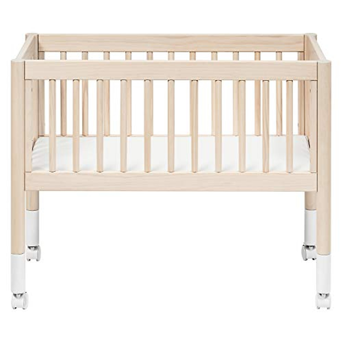 Babyletto Gelato Portable Bassinet in Washed Natural and White, Greenguard Gold Certified