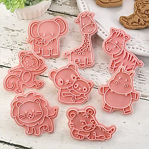 Crethinkaty Animals Cookie Cutter Set,8 Pcs Plastic Cookie Stamps Cartoon Fun Biscuit Moulds Fondont Decoration