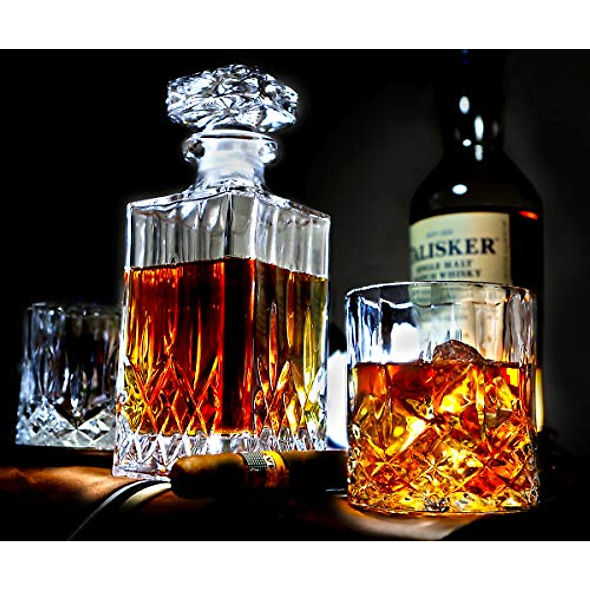 ELIDOMC 5PC Italian Crafted Crystal Whiskey Decanter & Whiskey Glasses Set, Crystal Decanter Set With 4 Whiskey Glasses, Whiskey Decanter Sets for Men