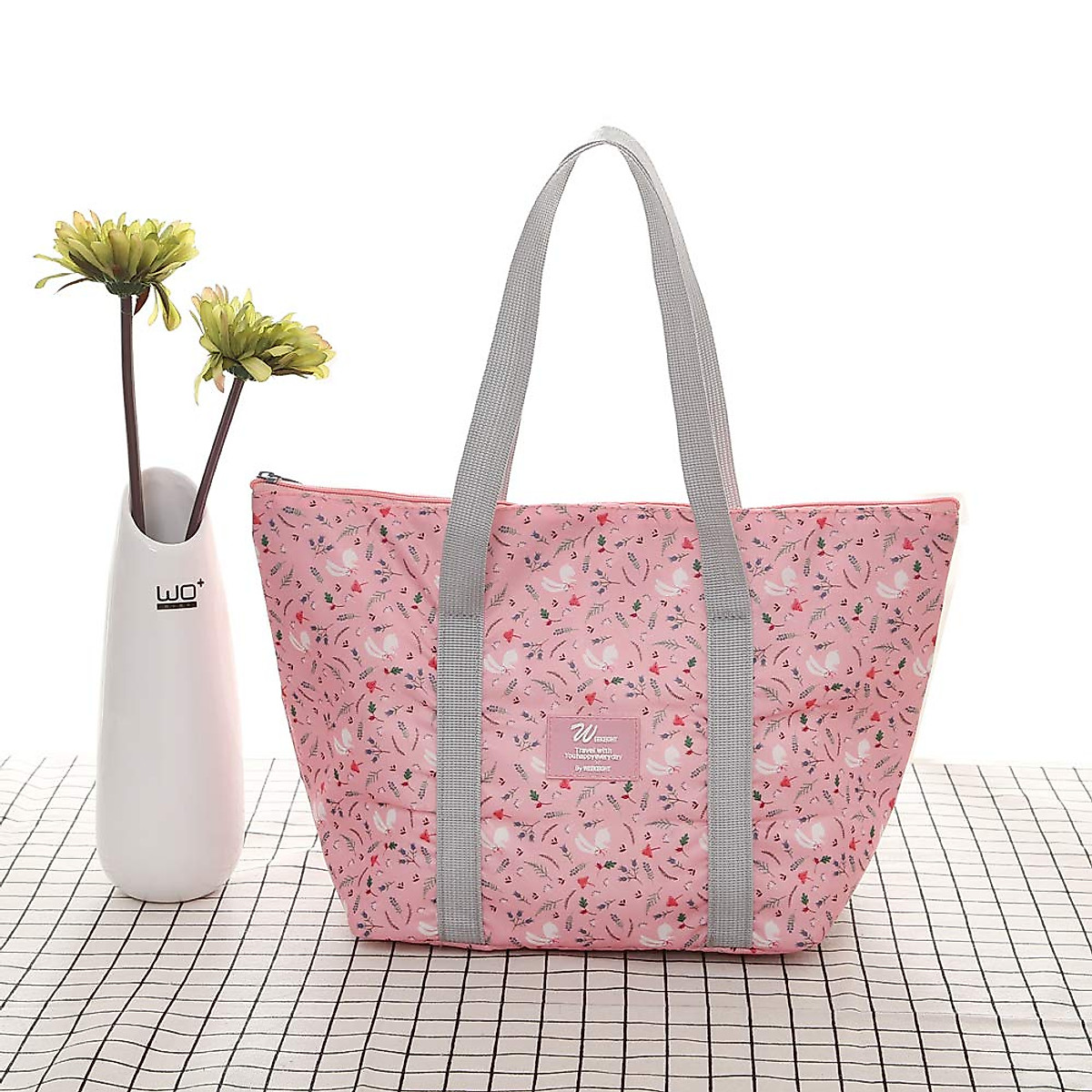 Heicat Reusable Lunch Bag Tote Bag for Women - Insulated Lunch Bag Lunch Box - Aluminum Foil Insulated Zip Cooler Bag - Pink Rabbit