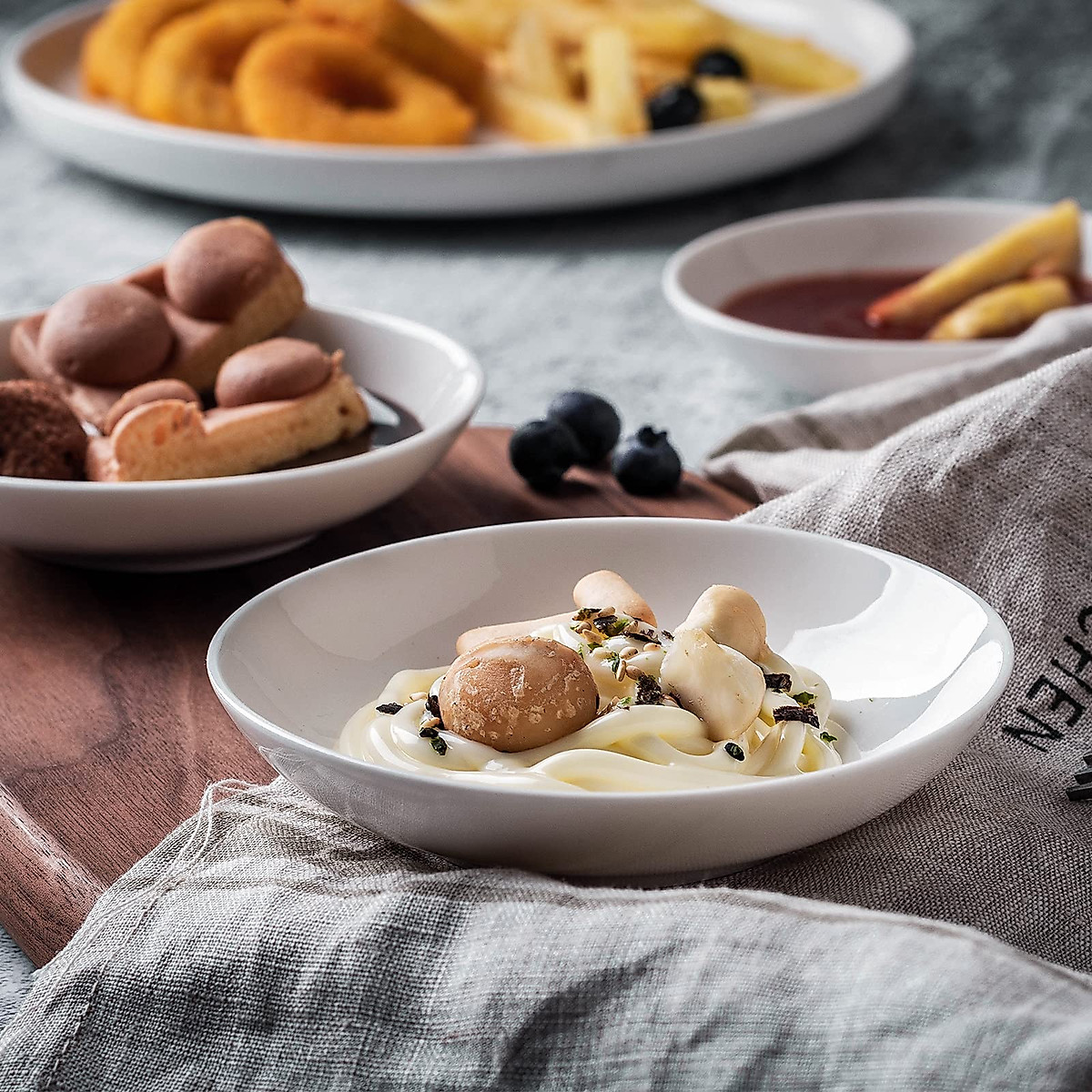 UIBFCWN 3 Oz Soy Sauce Dish, 10 Pcs 4 Inch Ceramic Dipping Bowls Bulk, Dipping Sauce Bowls Mini Appetizer Plates for Seasoning Condiment Sushi Ketchup BBQ, Wide Shallow Cat Bowl