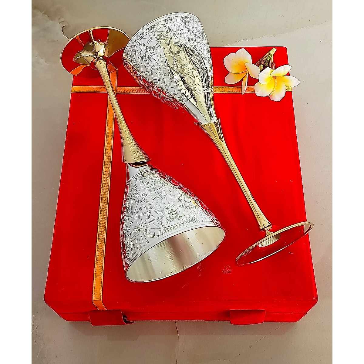 VIBRANIC Wine Glass Handmade Engraved Vintage Silver Plated Brass Champagne curved Fluted Wine Glass Pack of 2