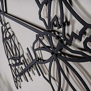 northshire Metal World Map Wall Art, Compass Wall Hanging Decor for Bedroom Kitchen Bathroom Living Room (Black 40"x 28")