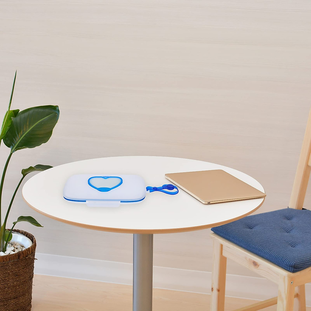 On- Diaper Wipe Holders The- Go Wipes Dispenser Baby Outdoor Travel Stroller Box Refillable Container for Car Bathroom Living Room Sky- Pouch Blue Travel Tissue