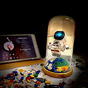 Uvini Building Blocks Astronaut Model with Light STEM Building Toy Micro Blocks for Adults or Teens Gifts Spaceman Mini Blocks Set DIY Bricks Toys 617PCS 00860