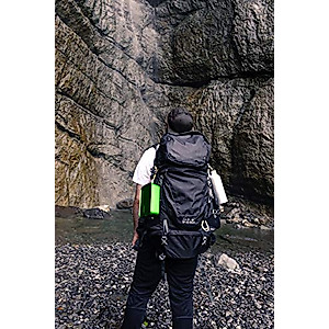 SIGG - Metal Lunch Box - With Food Separator - Dishwasher & Microwave Safe, Leakproof, BPA Free - Aluminum - Plus Green L