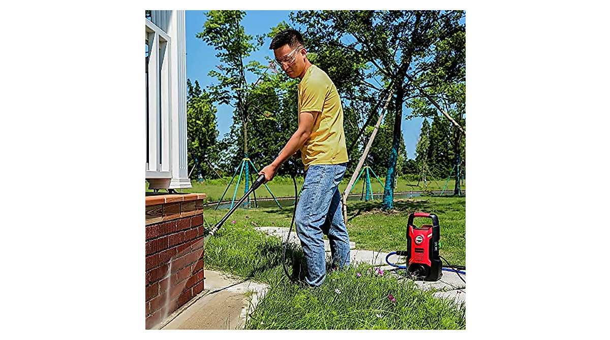 POWERWORKS 1700 PSI Pressure Washer – Efficient & Reliable
