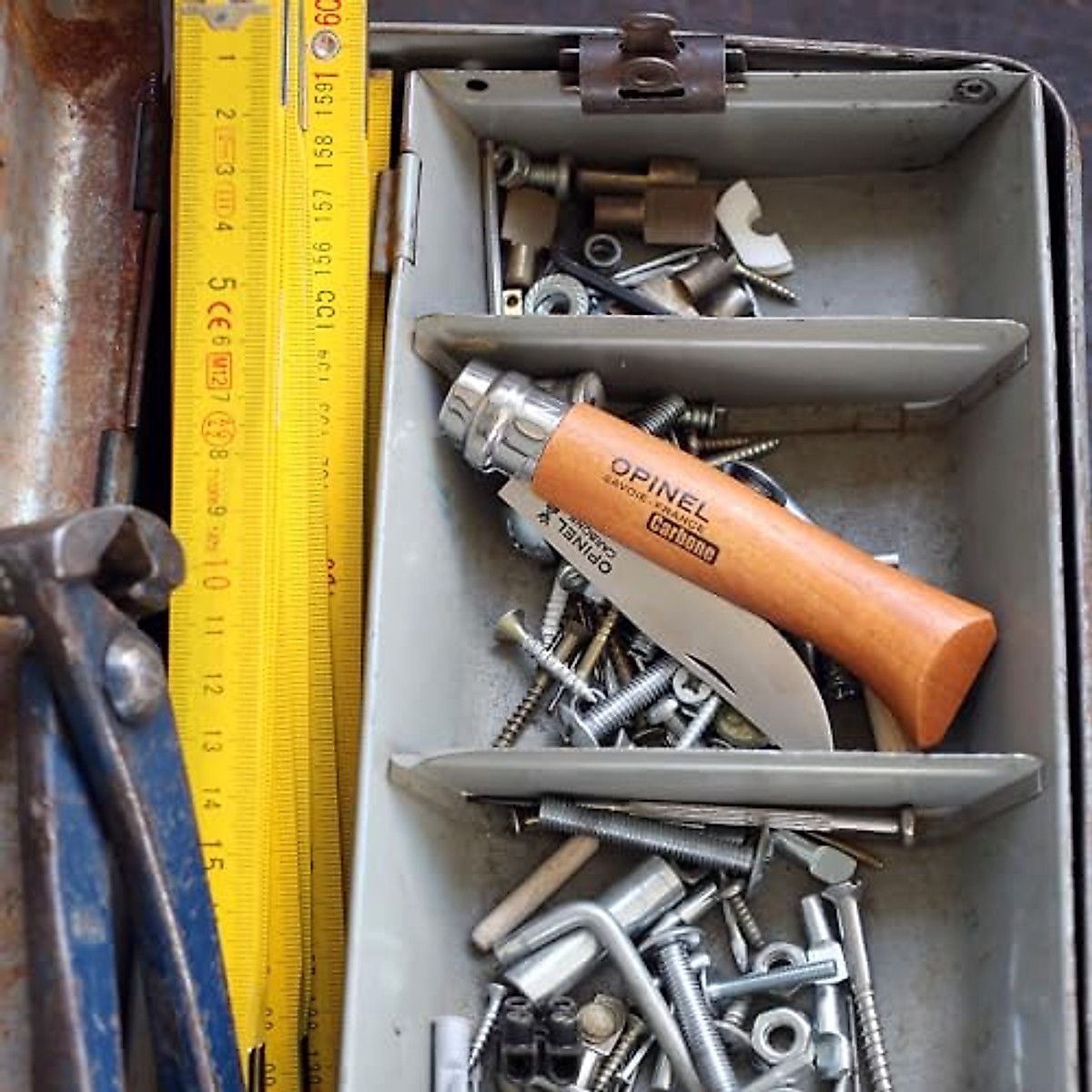 Opinel No.08 Carbon Steel Folding Pocket Knife with Beechwood Handle, Brown (2540089)