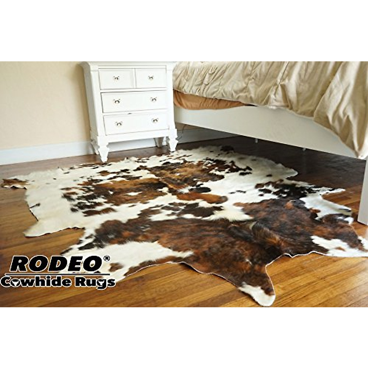rodeo Superior Tricolor Cowhides Rug Size 6x7 ft TC 6X7