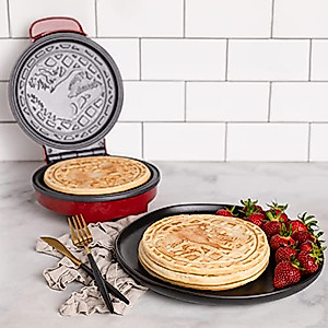 Uncanny Brands Jurassic Park Waffle Maker - T-Rex on Your Waffles - Waffle Iron