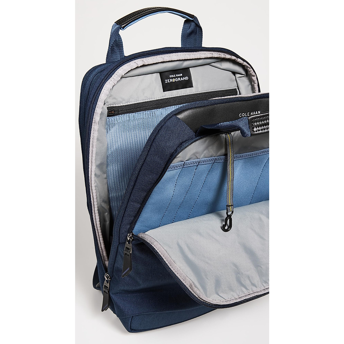 Cole Haan Men's Zergrand 2-In-1 Backpack, Navy Blazer, Blue, One Size