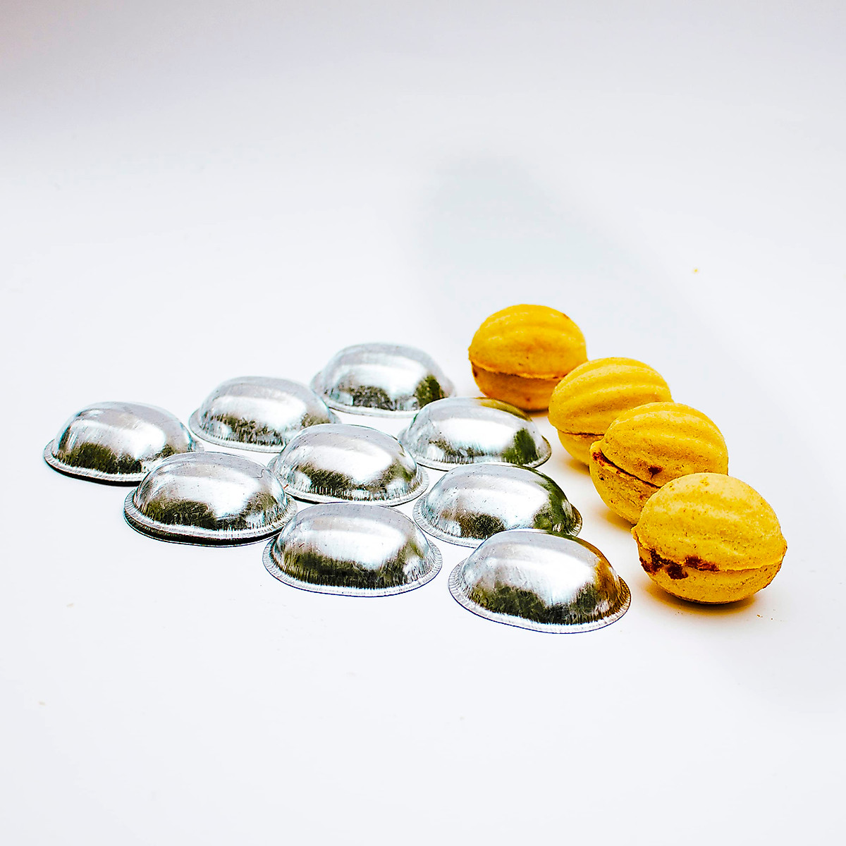 BIOL Lot 60 Oreshki Mold Oven Cookies Maker Oreshnitsa - Cookie Mold Oreshek Cake - Nut Cookie Shaped Molds - Mini Metal Mold Form Nuts for Sweet Russian Nuts Oreshki Molding for Baking