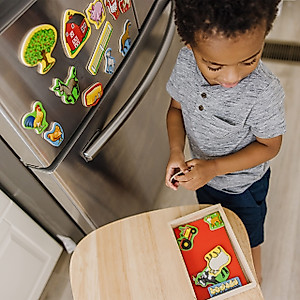 Melissa & Doug 20 Wooden Farm Magnets in a Box - Cute Barnyard Animal Fridge, Refrigerator Magnets For Toddlers Ages 2+
