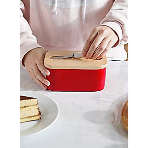 Sweese 324.104 Large Butter Dish with Knife - Airtight Butter Keeper Holds Up to 2 Sticks of Butter - Porcelain Container with Beech Wooden Lid, Red