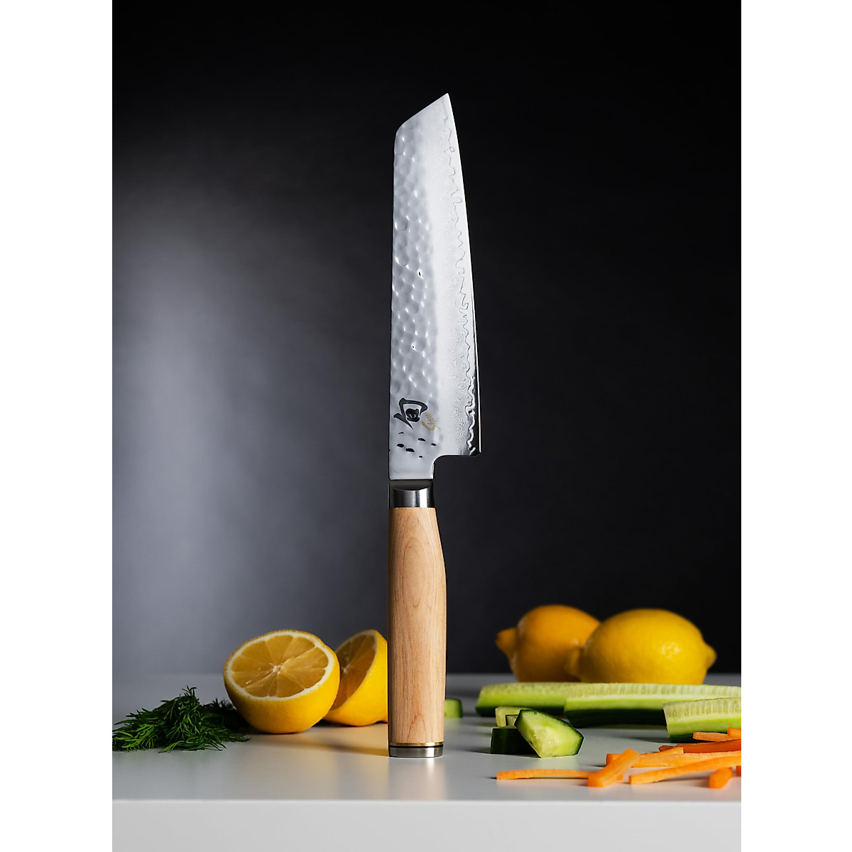 Shun Premier Blonde 6.5" Master Utility Knife, Handcrafted Japanese Knife, VG-MAX Core with Damascus Stainless Steel Cladding, Pakkawood Handle, Precision and Sharpness for Professional and Home Chefs