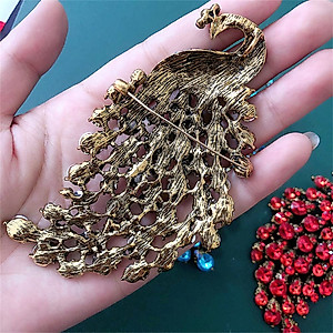 Rhinestone Peacock Brooch Pin for Women Girls Fashion Exquisite Exaggerated Big Crystal Bird Animal Brooches Lapel Pins Elegant Dress Accessories Wedding Christmas Birthday Jewelry Gift (Blue Green)