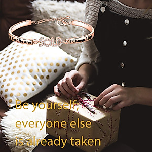 BLEOUK Realtor Gift Real Estate Agent Appreciation Gift I Don't Sell House I Change Lives (Change Lives Silver)