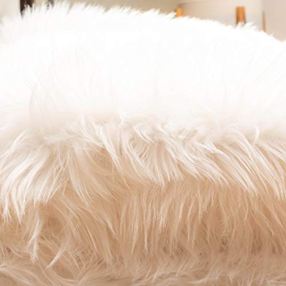 Super Area Rugs Ultra Soft & Fluffy Faux Fur Sheepskin Rug, White 4 x 6 Feet Silky Fluffy Machine Washable Carpet for Bedrooms, Living Room and Hallways