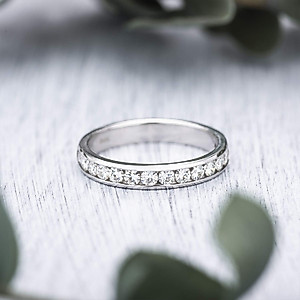 14K White Gold Moissanite by Charles & Colvard 2.2mm Round Wedding Band-size 7.5 0.64cttw DEW