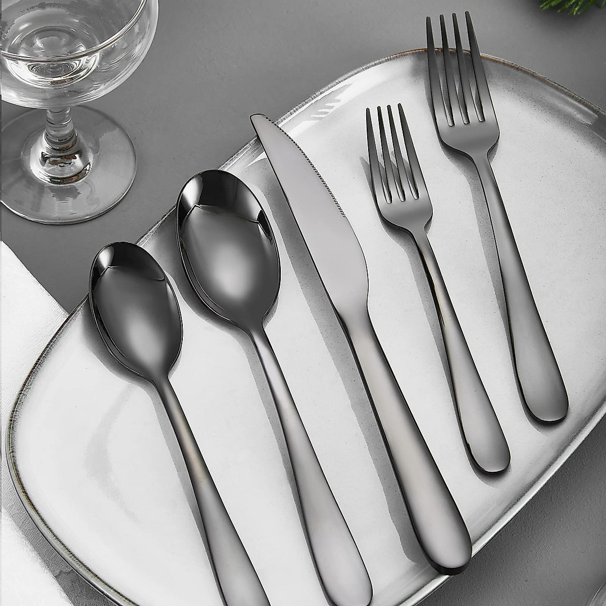 Xingjiake 20 Piece Black Silverware Set, Kitchen Utensils Set, Silverware Cutlery Flatware Set For 4, Stainless Steel Forks And Spoons Cooking Flatware Serving Set, Dishwasher Safe