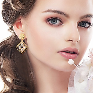 50 Pieces Flat Round Ear Studs Earring Posts with Loop Hole Coin Jewelry 13.0 mm Gold Plated Disc Charms Earring for DIY Earrings Craft Making Supplies for Women Girls (KC Gold)