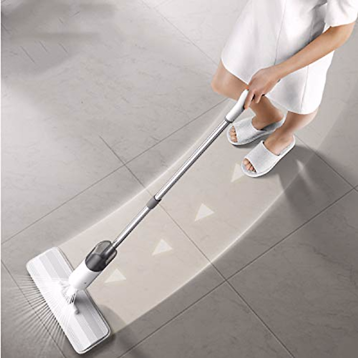 True & Tidy® SPRAY-250 Multi-Surface Spray Mop with Refillable Water Bottle for Floor Cleaning, Works on Wood, Tile, Marble etc, Use Any Cleaning Solution, Machine Washable Microfiber Mop Pads, White