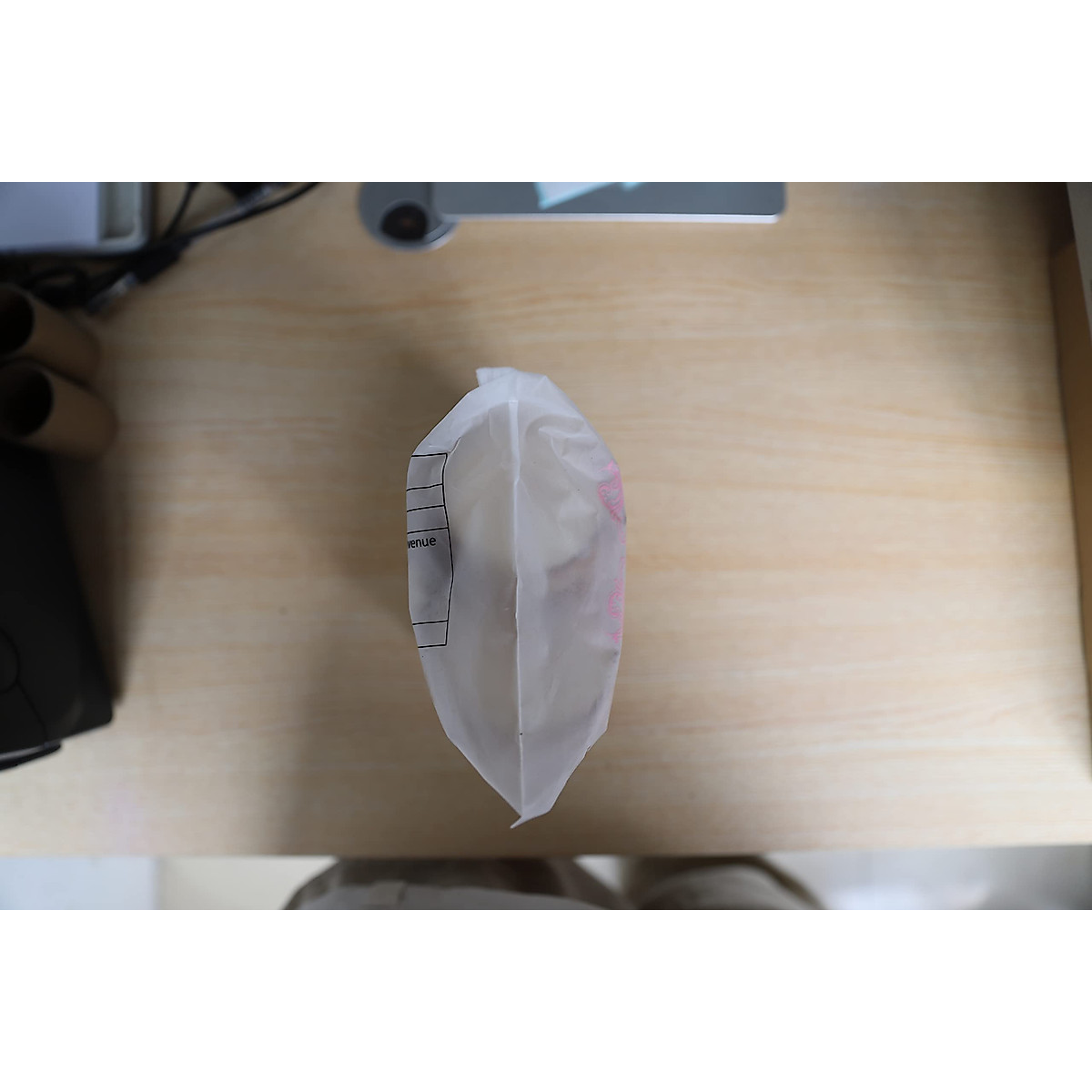 Fuyit Natural Wood Slices 30 Pcs 2.4-2.8 Inches Craft Wood Kit Unfinished Predrilled with Hole Wooden Circles Tree Slices for Arts and Crafts Christmas Ornaments DIY Crafts