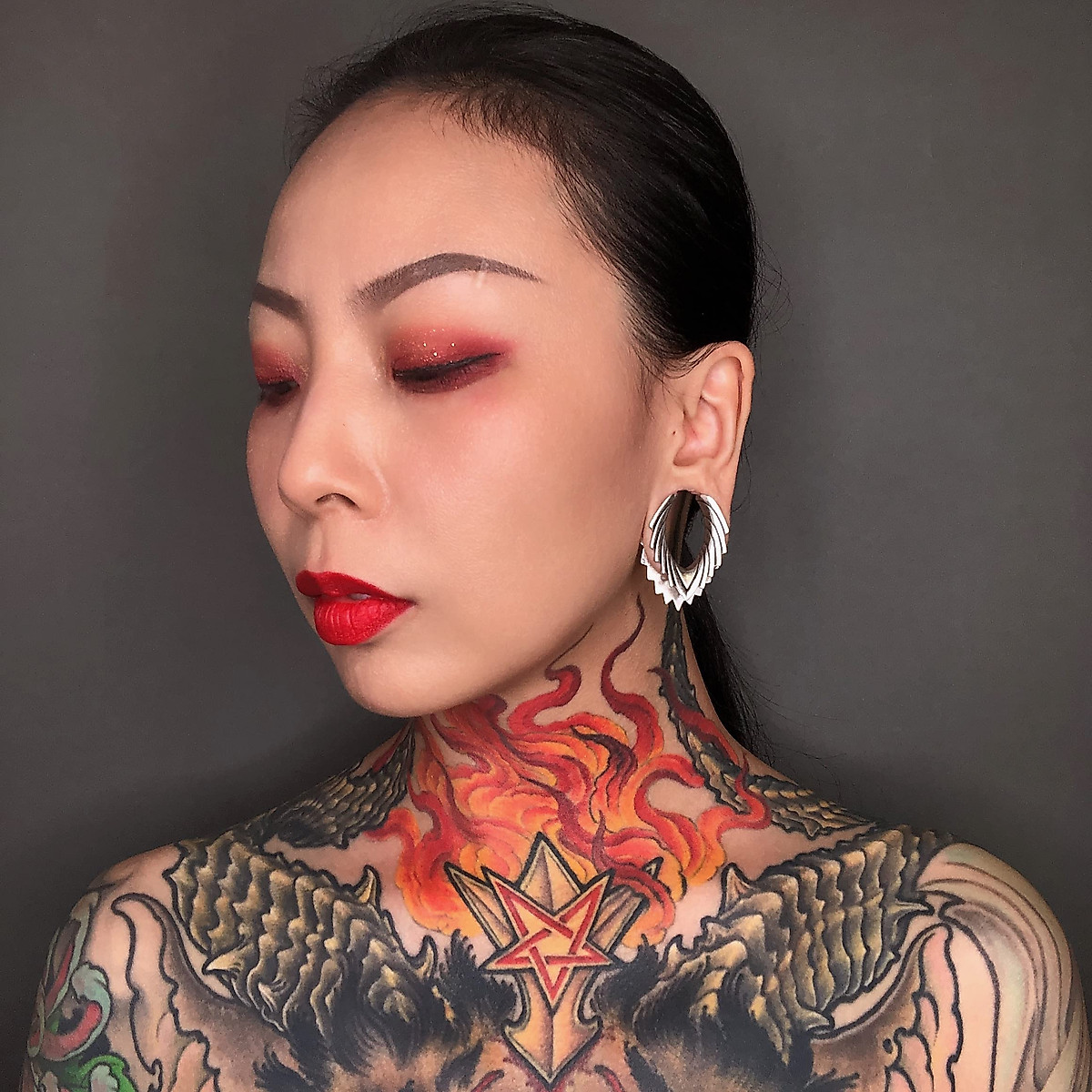 PUNKYOUTH 2PCS 00G Opening Ear Gauges Stream lines Ear Stretchers Hangers Brass Cool Saddle Plug and Tunnels For Ear Double Flared Piercings