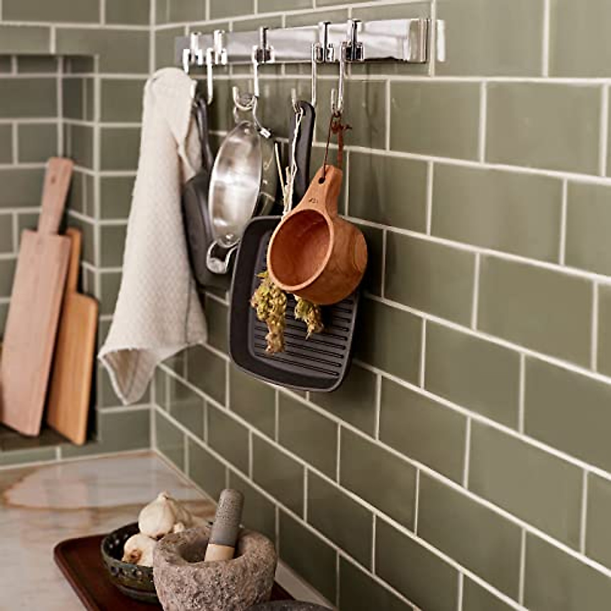 Wood Measuring Cups and Spoons Set of 8, Handcrafted with Wood Polish Finish - Natural Wooden Measuring Cups Measuring Spoons for Measuring Dry Ingredients for Baking Cooking, Kitchen accessories Gift