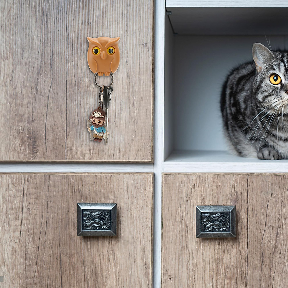 BuleVina 3PCS Owl Keychain Key Holder Night Magnetic Hanger Cute Automatic Open Close Eyes 2024 New Keying Holder Wall Mounted Hooks with Self-Adhesive Tape Chain Ring for Mount