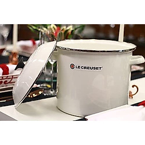 Le Creuset Enamel On Steel Stockpot, 8 quarts, White