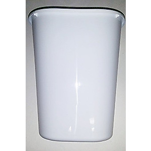 Greenbriar International Small 7 Quart (1.75 Gallon) Waste Basket Trash can