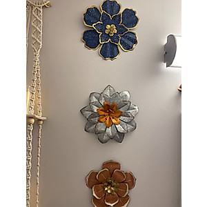 EASICUTI Blue Metal Flower Wall Decor Boho Metal Wall Art Decorations Hanging for Indoor Outdoor Home Bathroom Patio Fence Garden Bedroom Living Room Or Wall Sculptures 12 Inch