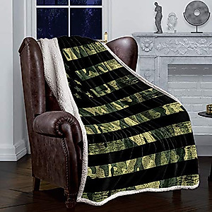 Sherpa Fleece Blanket,Camo American Flag Patriotic Stars and Stripes Bed Blanket Soft Cozy Luxury Blanket 40"x50",Fuzzy Thick Reversible Warm Fluffy Plush Microfiber Throw Blanket for Couch Bed Sofa