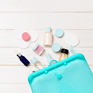 3R Reusable Silicone Food Bags with 100% Leak Proof,Silicone Bags Microwave safe, Freezer Safe & Dishwasher Safe,Reusable bags with 3 Sizes(1 Small, Medium,Self Standing,a Hook For Easy Hanging