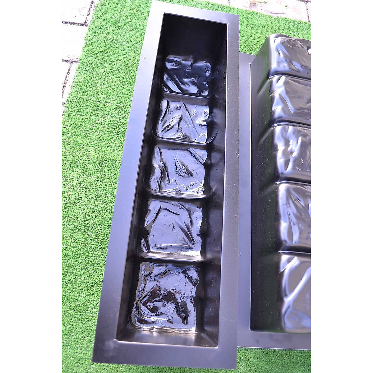 Concrete molds Straight Edge Stone Log Edging Border Garden curbs Sold 2pcs BR02