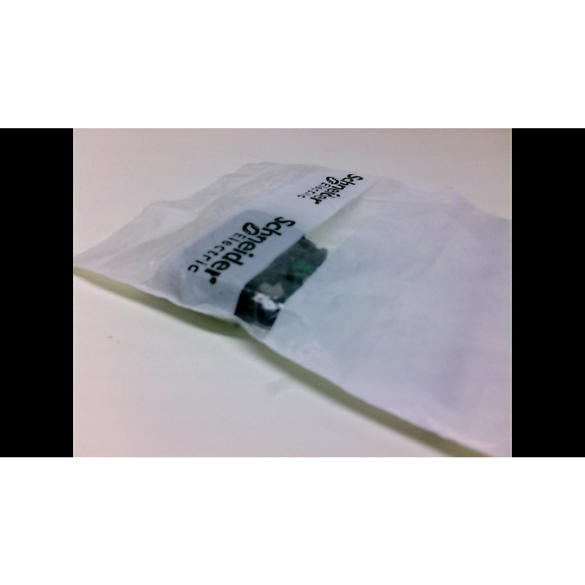 Schneider Electric Zbe-101, Contact Block, 1 N.O., Size: 22Mm, 3A Zbe-101