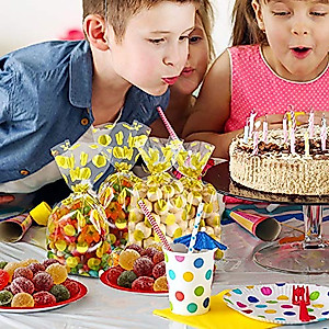 Blulu 200 Pieces Gold Treat Cellophane Bags with 200 Pieces Golden Twist Ties Party Supplies, 8.3 x 5.1 x 1.6 Inch Treat Candy Bags Party Gift Bags for Cookie Snack Wrapping Wedding Gift