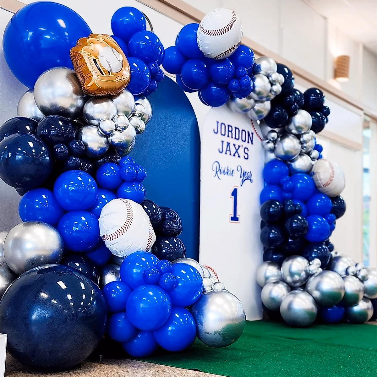 152Pcs Blue Balloon Garland Arch Kit, Royal Navy Blue and Metallic Silver Balloons in different Sizes for Boy Birthday Baby Shower Graduation Party Decoration