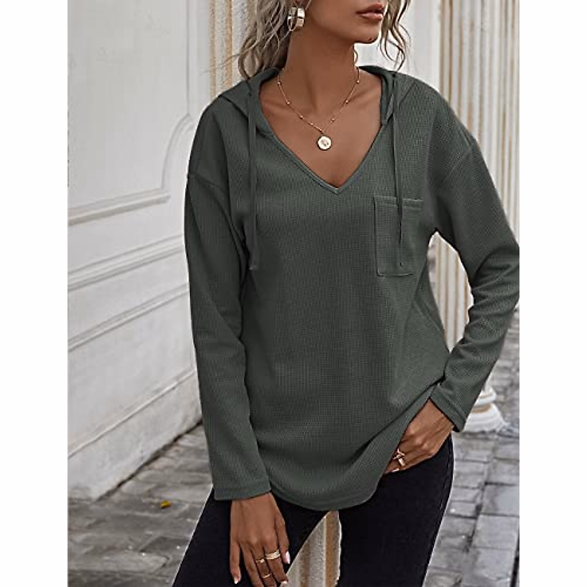 morhuduck Women's V Neck Hoodies Long Sleeve Sweatshirt Drawstring Pullover Tops with Pocket,Army Green, S