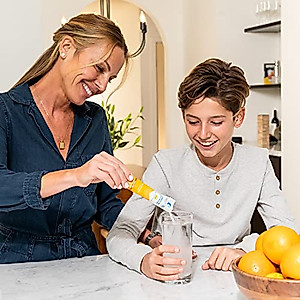 Liquid I.V.® Hydration Multiplier® +Immune Support - Tangerine - Hydration Powder Packets | Electrolyte Powder Drink Mix | Convenient Single-Serving Sticks | Non-GMO | 14 Servings (Pack of 1)