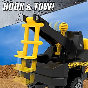Tonka Steel Classics, Tow Truck – Made with Steel and Sturdy Plastic, Yellow Friction Powered, Boys and Girls, Toddlers Ages 3+, Big Construction Vehicle, Birthday Gift, Christmas, Holiday