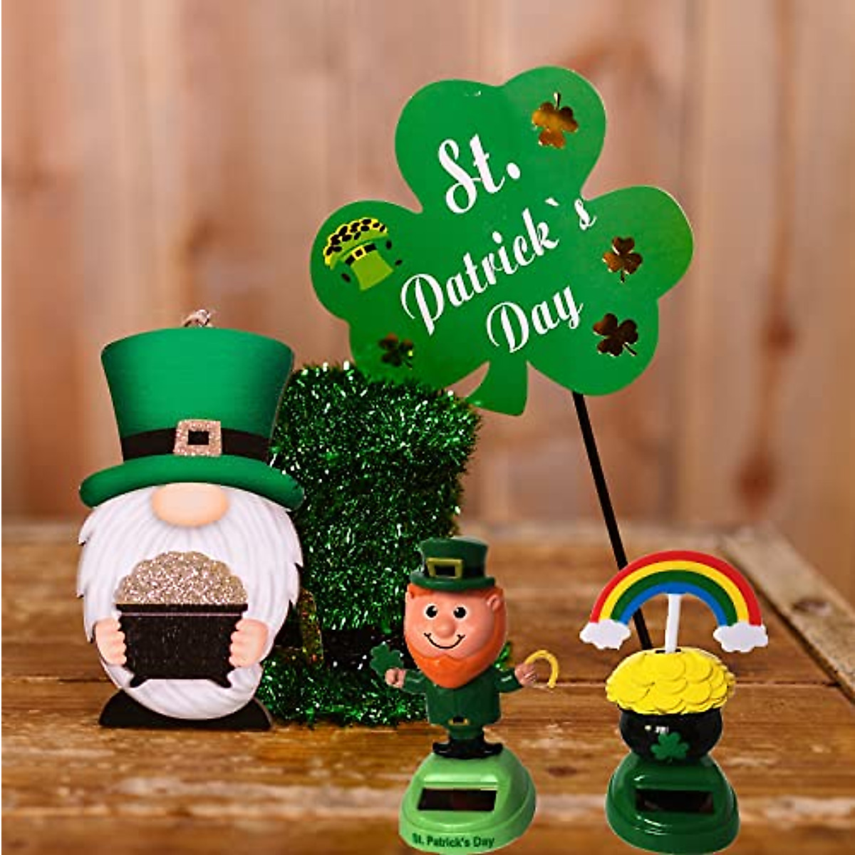 2pcs Car Solar Bobble Head Toy, St. Patrick's Day Leprechaun Powered Dancing Figurine Ornament, Shaking Figures Dashboard Decor, Festival Gifts for Car Office Home Desk Table Decoration