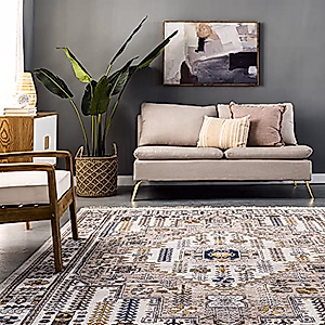 nuLOOM Jocelyn Global Inspired Medallion Fringe Area Rug, 3' x 5', Beige