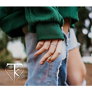 Takar Solid 14k Gold Solitaire Diamond Accent Ring, Promise ring, Engagement Wedding Band Jewelry for Men and Woman, Made in USA. (Size 10)